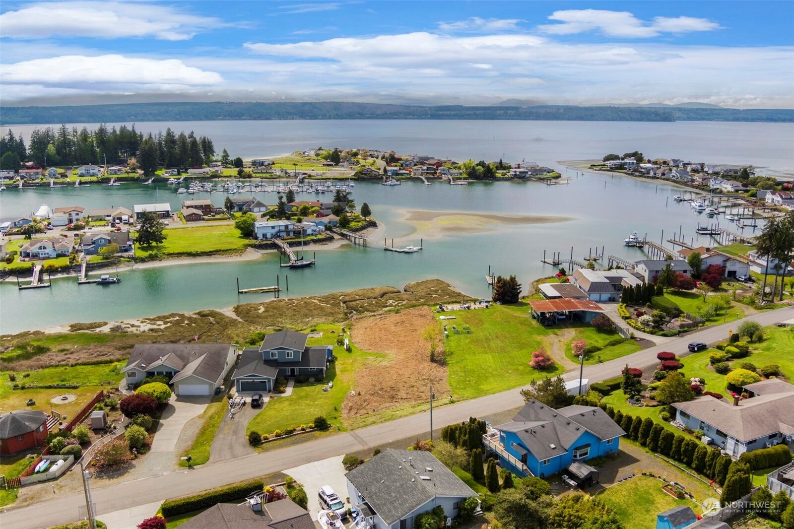MLS#2127073: 37895 Bay Street NE, Hansville, WA 98340