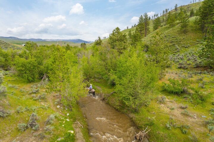 2 bed Riverside home for sale: 734 Tunk Creek Rd, Riverside, WA 98849