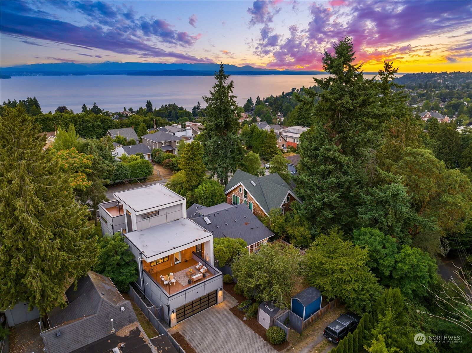 4 bed Seattle home for sale: 7426 California Avenue SW, Seattle, WA 98136