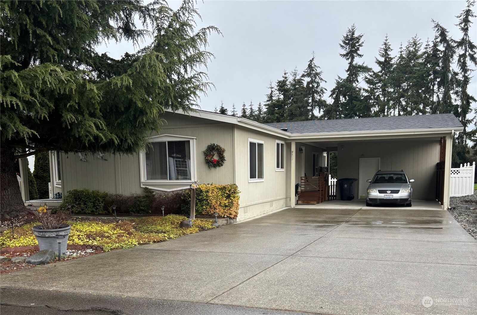 2 bed Sequim home for sale: 301 Parkwood, Sequim, WA 98382