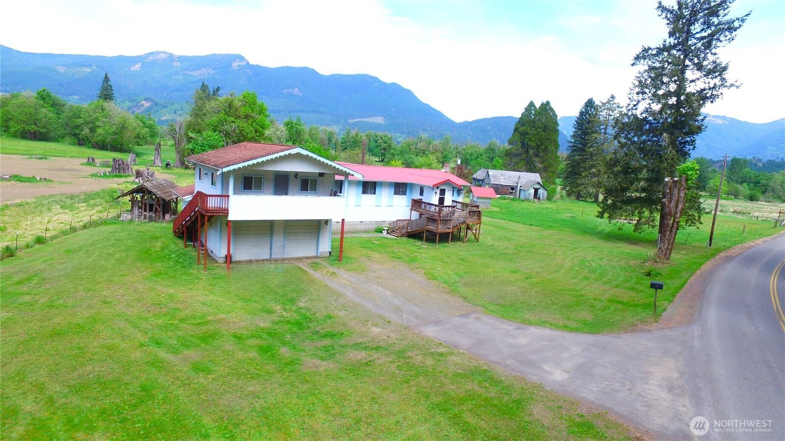 3 bed Randle home for sale: 150 Skinner Road, Randle, WA 98377