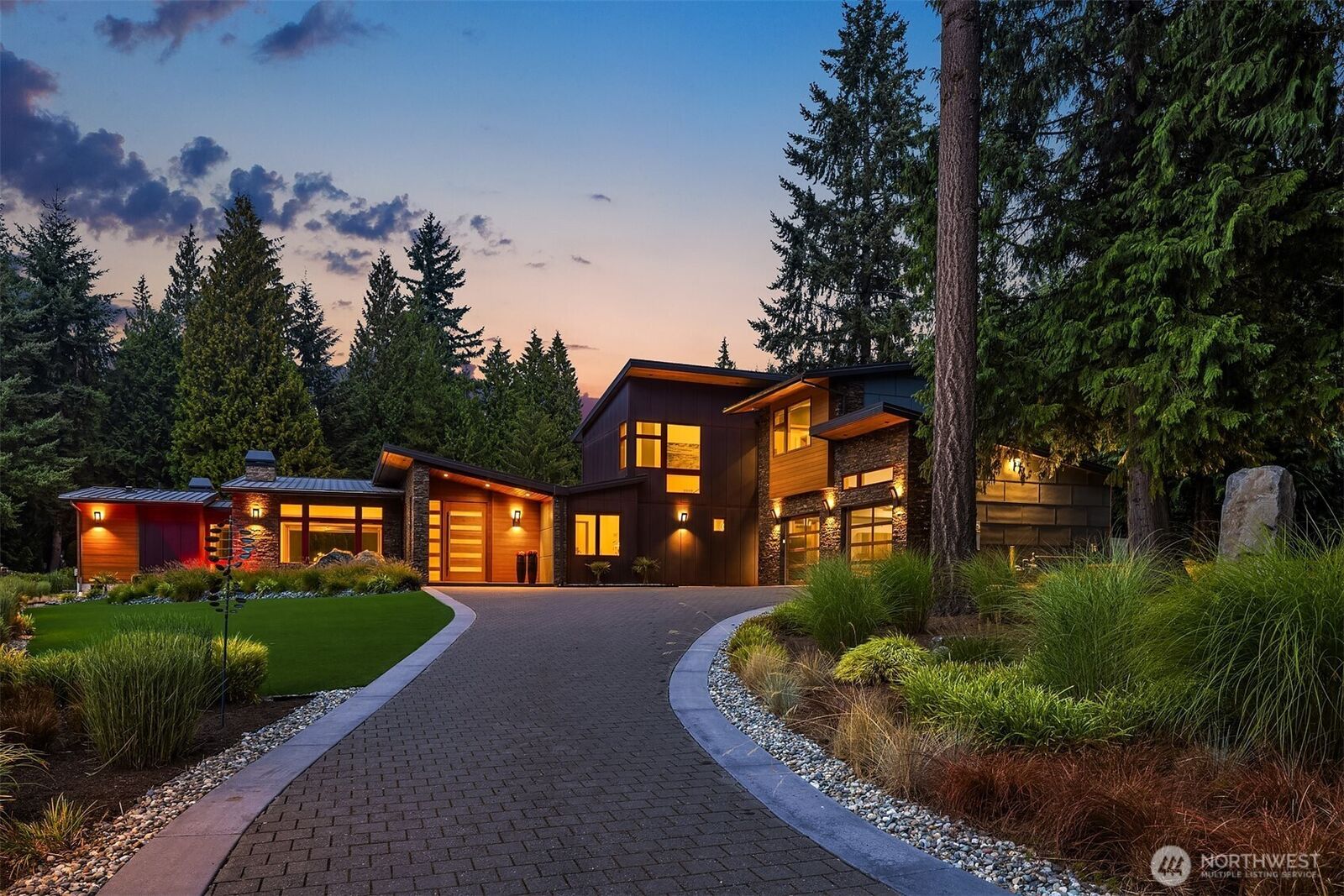 MLS#2430278: 14832 NE 195th Street, Woodinville, WA 98072