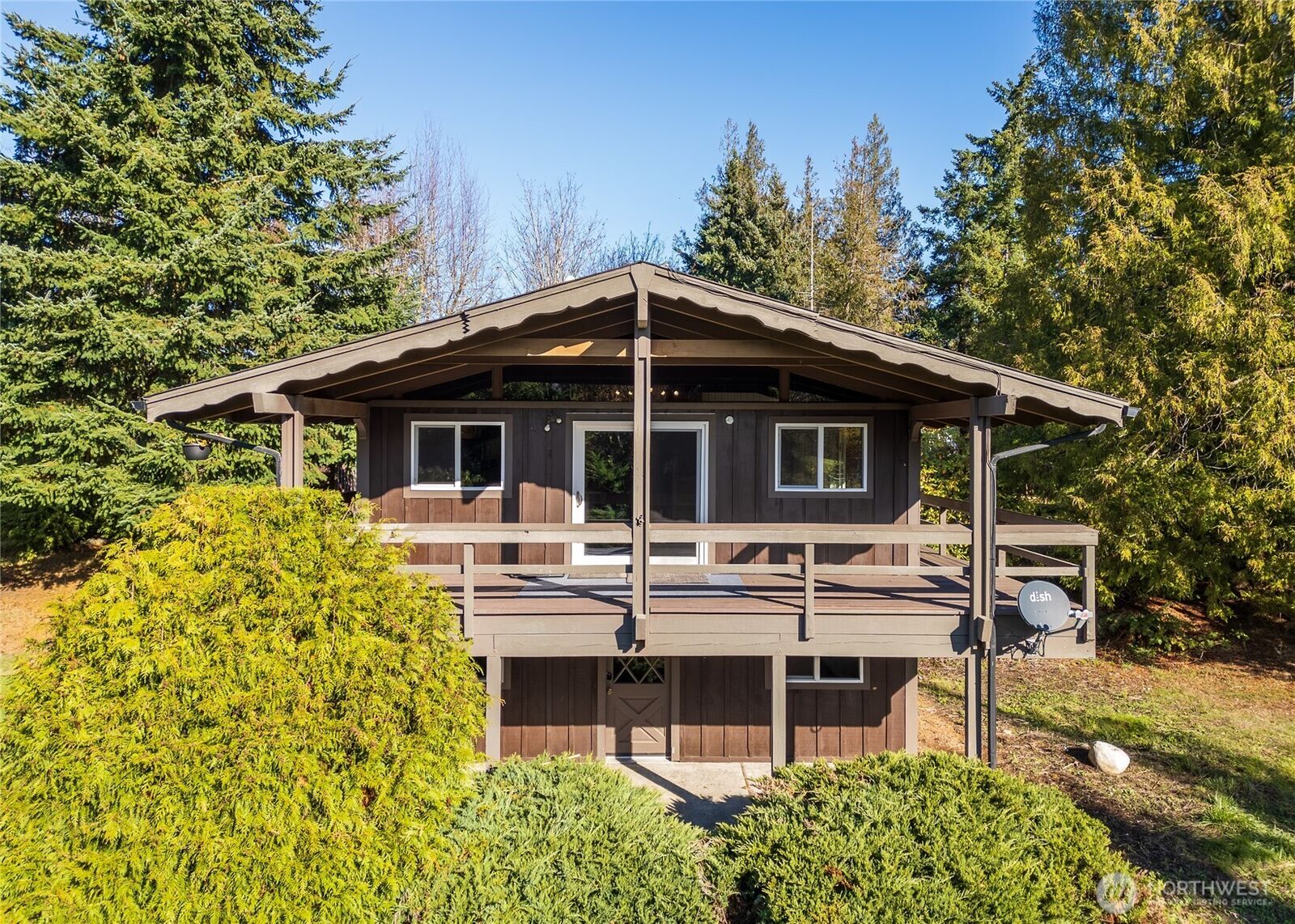 MLS#2448546: 205 Winterhaven Drive, Port Angeles, WA 98362