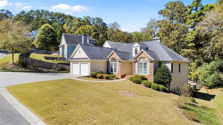 Hardy Realty | Residental and Commercial Real Estate | Property Management